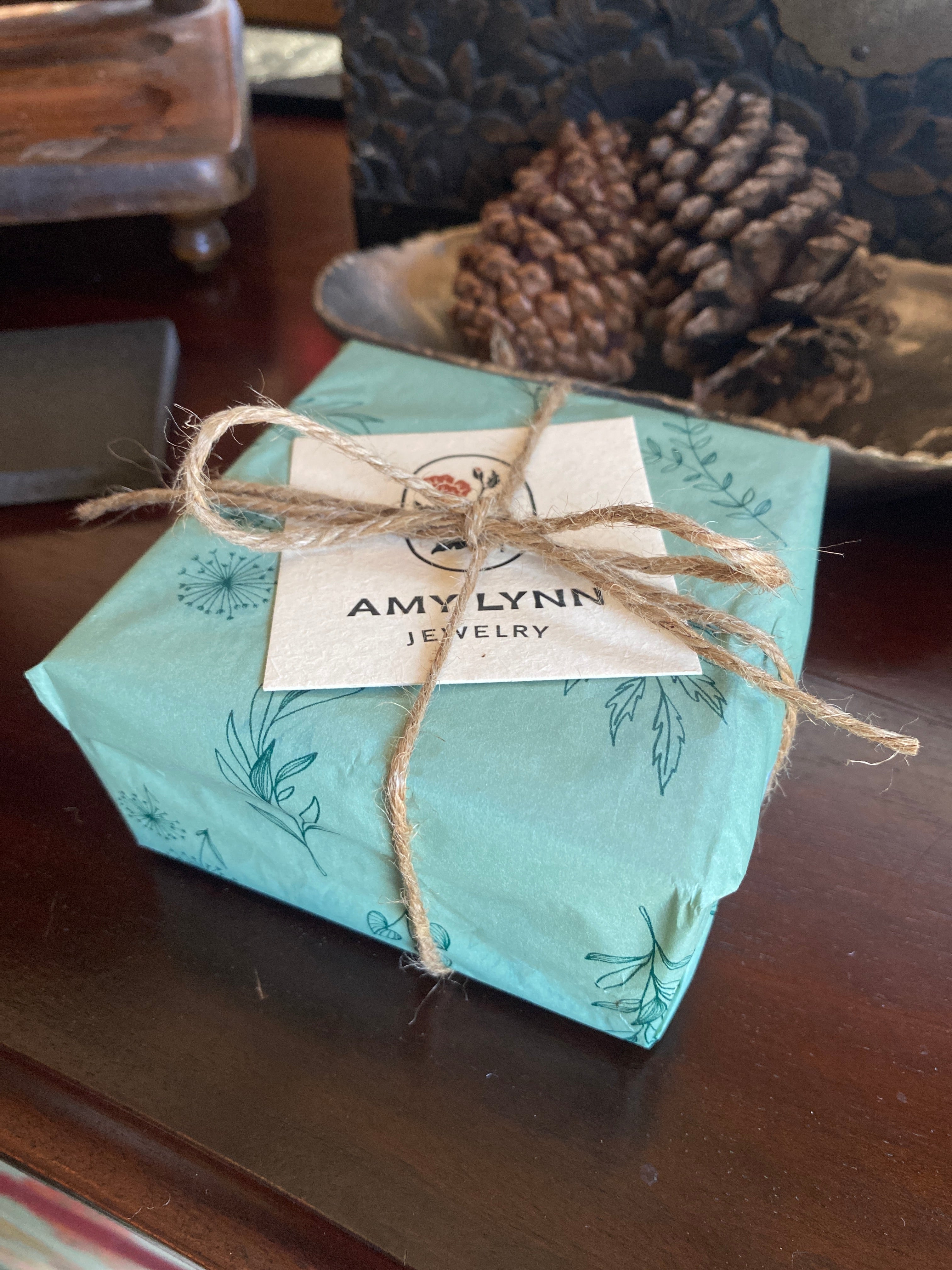 Gift Wrapping – Amy Lynn Jewelry